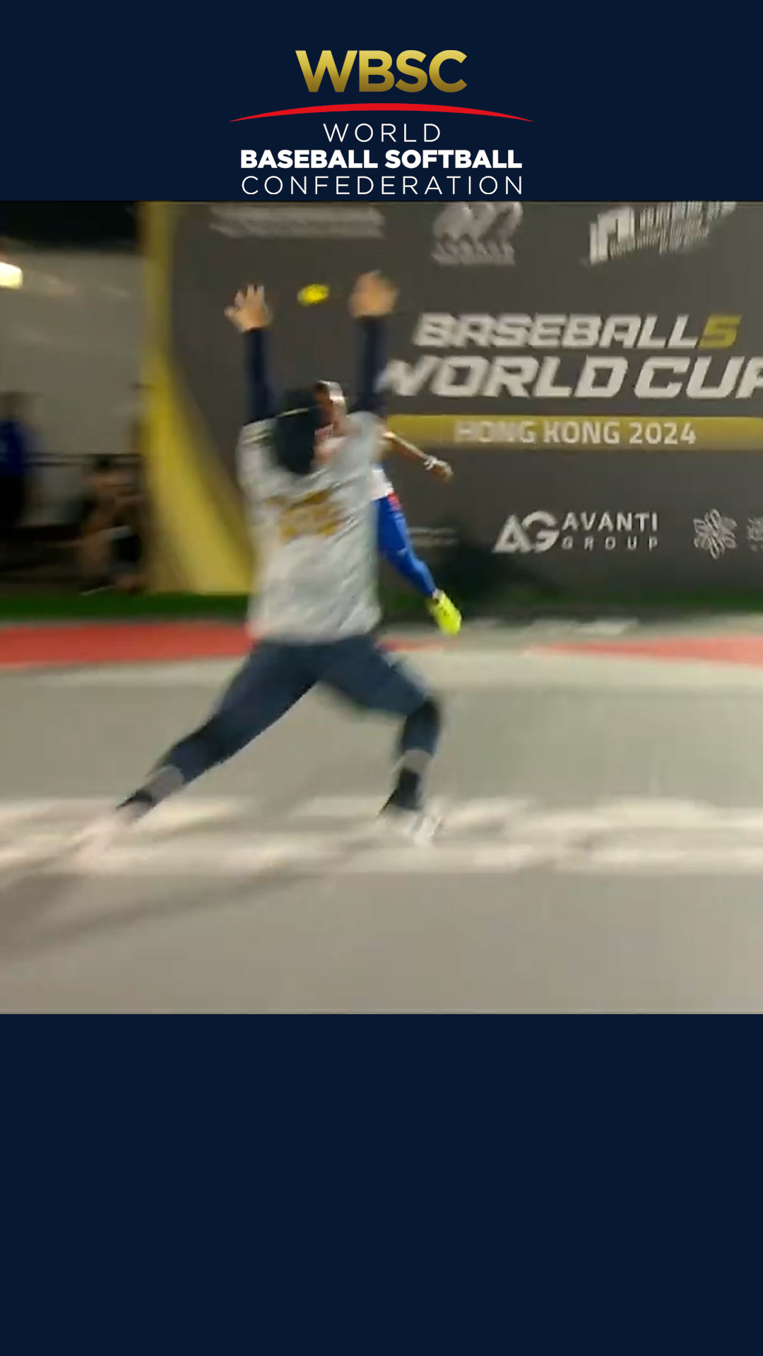 베이스볼5! 엄청난 반응속도! #WBSC #세계야구소프트볼연맹 #베이스볼5 #Baseball5 - 오늘의 숏 beta