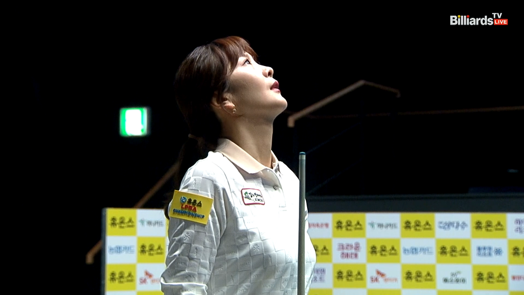 다음스포츠 | 깔끔한 대회전 뱅크샷 마무리! 강지은을 꺾고 준결승에 진출하는 김상아![휴온스 LPBA 챔피언십 23-24]