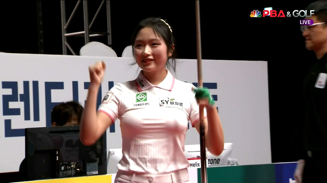 다음스포츠 | 중요한 3뱅크샷 성공하며 2승 기록하는 한지은[SK렌터카 제주 LPBA월드챔피언십2024]
