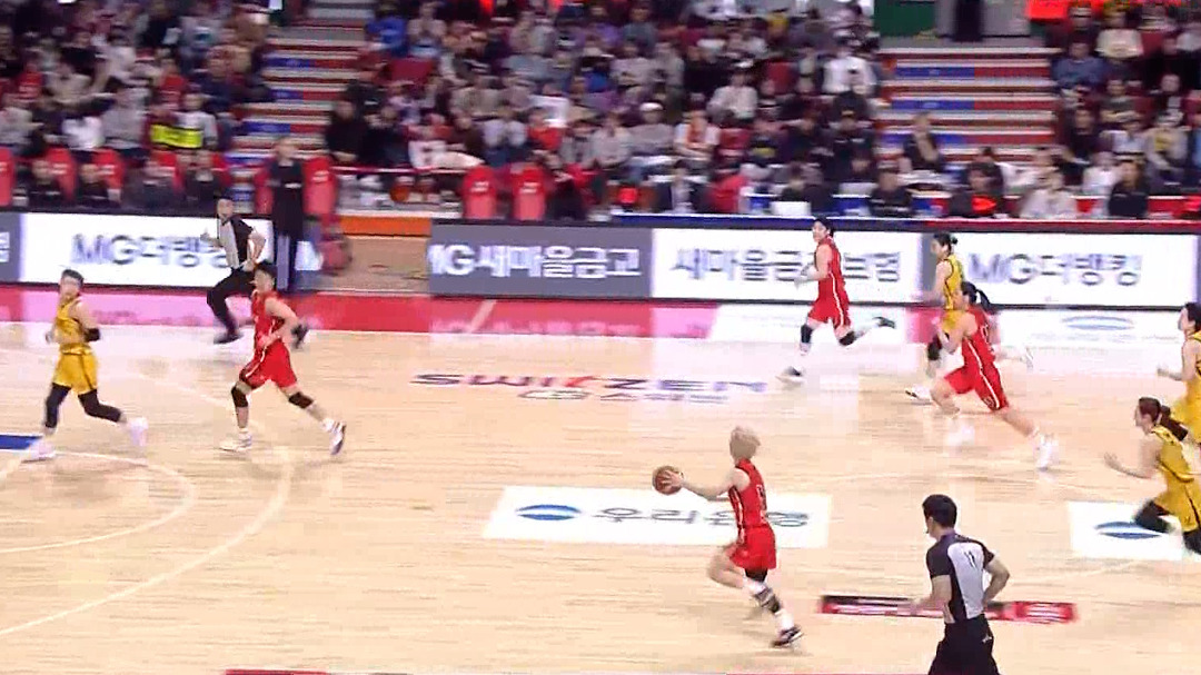 다음스포츠 | 2쿼터의 첫 득점은 속공으로 시작하는 BNK 썸 / 2Q