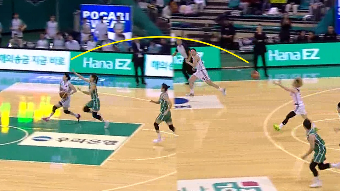 다음스포츠 | '코트를 가로지르는 롱 패스!' 인상적인 경기 펼치는 BNK 썸 / 3Q