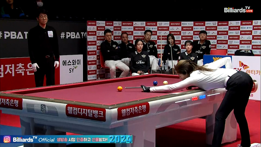 다음스포츠 | 재밌는 장면!!앞에서 빠진 3뱅크샷 뒤로 성공 김가영[웰컴저축은행 PBA 팀리그 23-24 5R]