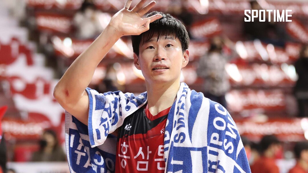 다음스포츠 | 오세근·김선형·워니 드림팀…SK 'MVP만 3명' [스포타임]